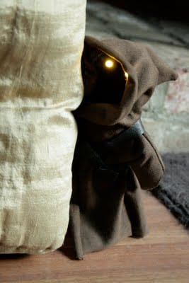 Cute glowing Jawa doll