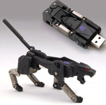 Transformers USB stick - that transforms
