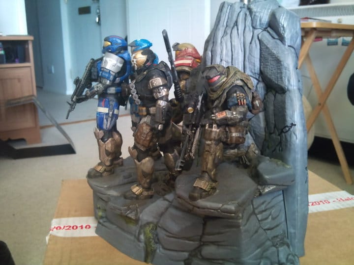 Mega unboxing: Looking inside the Halo Reach Legendary Edition