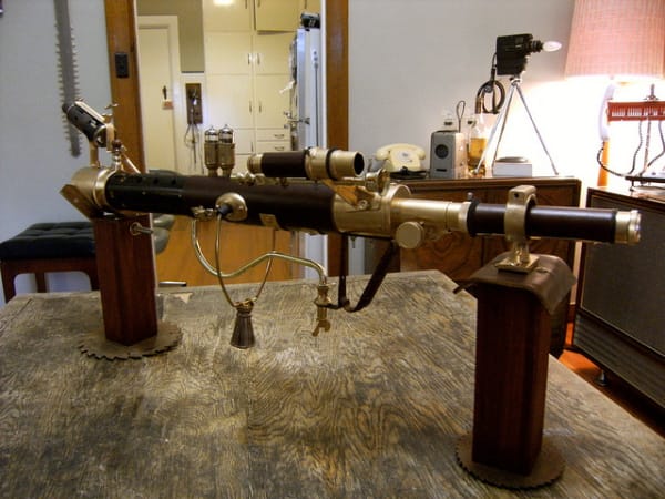 Steampunk sub-machine gun