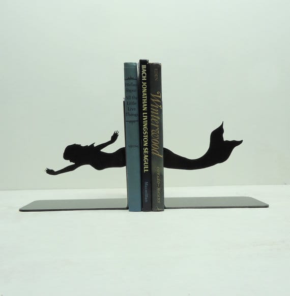 Bookends for geeks and gamers