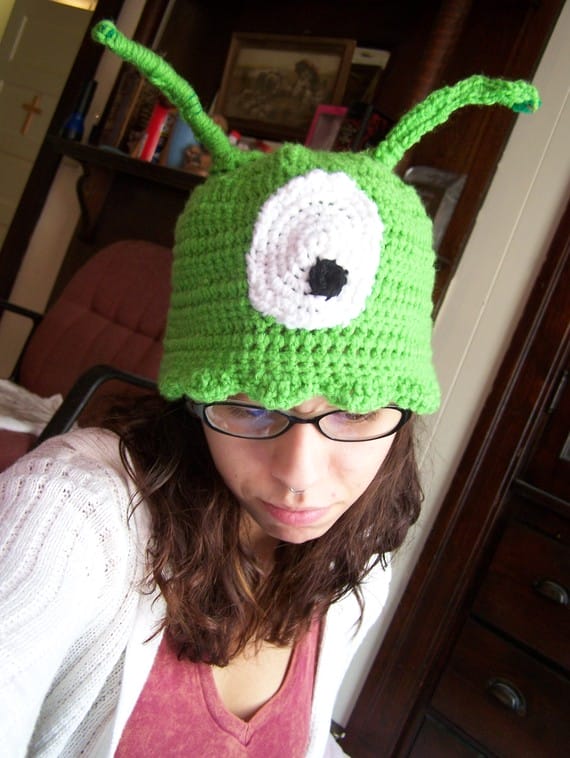 6 items of awesome brain slug fashion