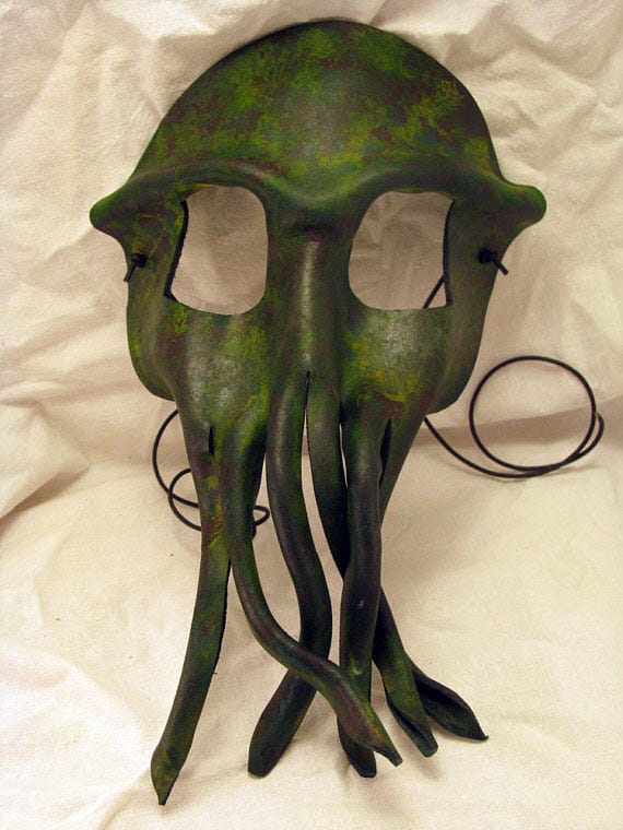 A Cthulhu mask for a masquerade ball