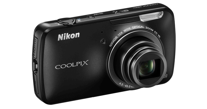 The Nikon S800C - the 16 megapixel phone camera