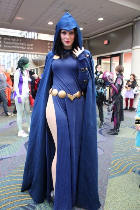 Raven cosplay