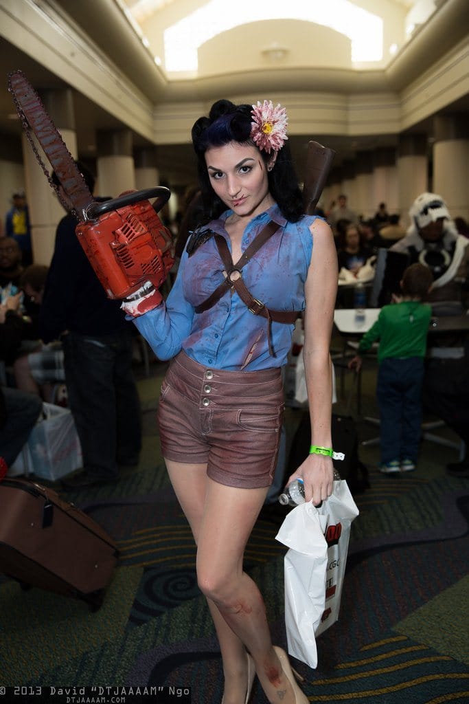 Evil Dead cosplay: Lady Ash