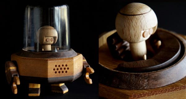 Derpy wooden robots by LouLou & Tummie