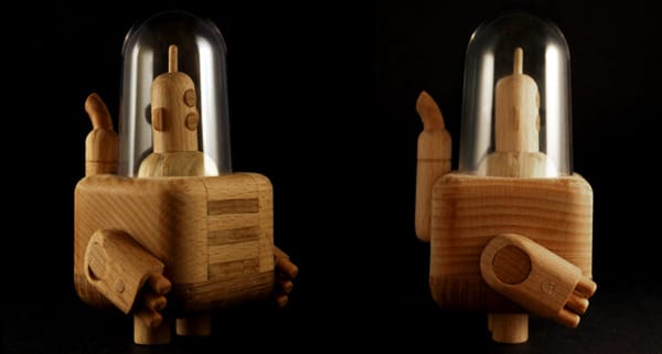 Derpy wooden robots by LouLou & Tummie