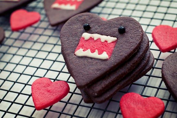 Geek grub: Domo-kun heart cookies