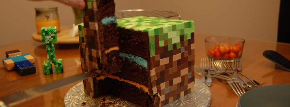 3 impressive Minecraft cakes