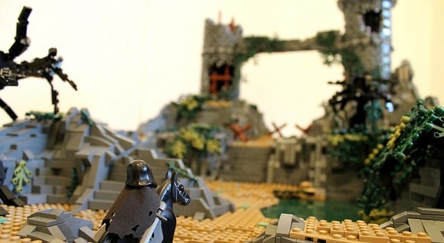 Wasteland ruins built in LEGO