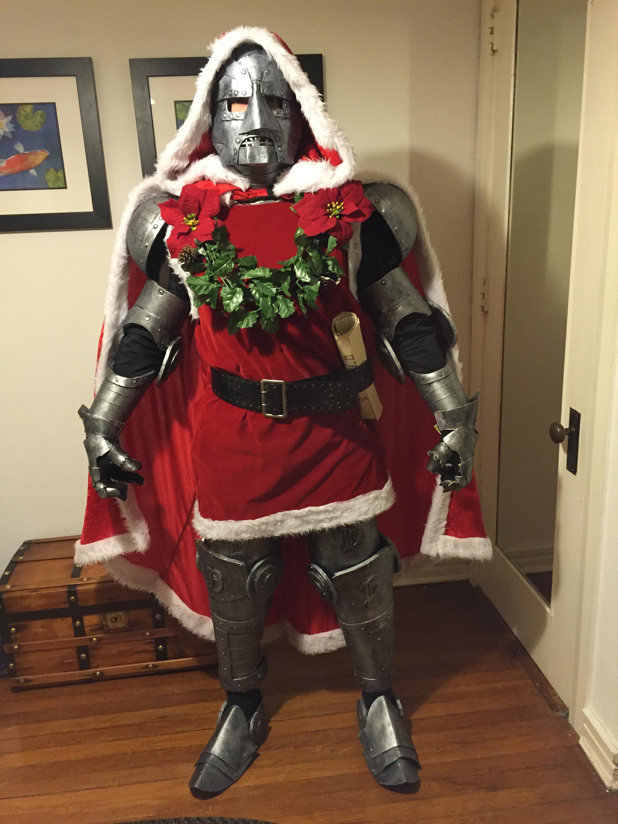 Cosplaying Santa Doom is crazy x2