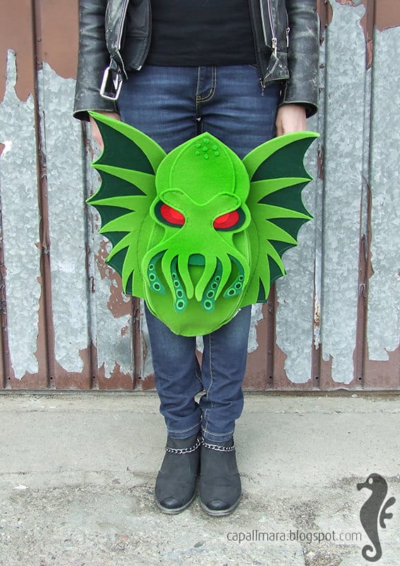 Dragon and Cthulhu bags for gamers and geeks
