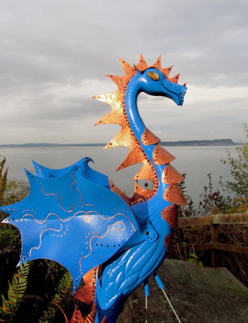 10 dragon flamingos for your lawn!