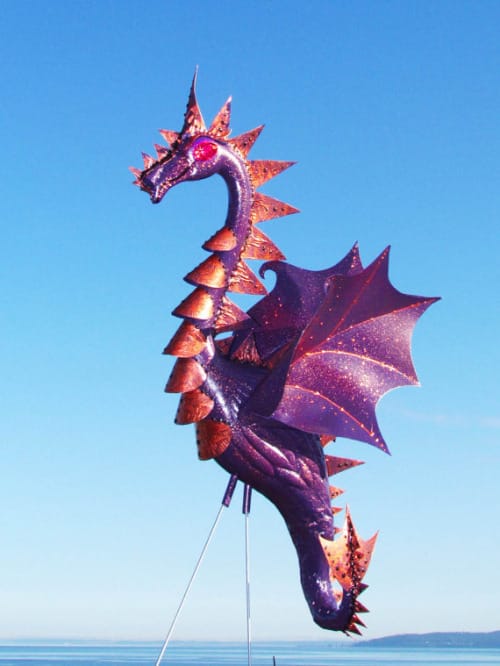 10 dragon flamingos for your lawn!