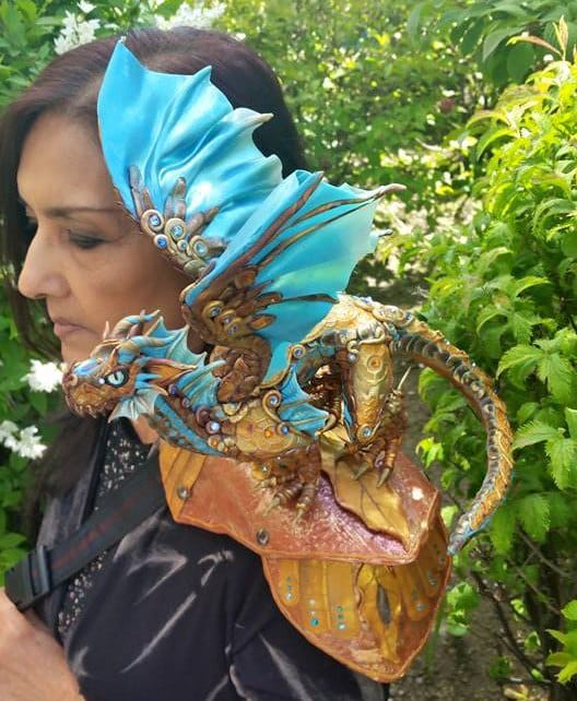 Adding a dragon to your armour