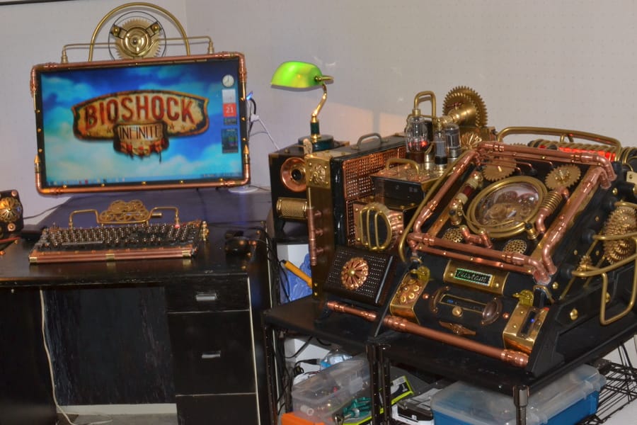 Steampunk casemods inspired by BioShock