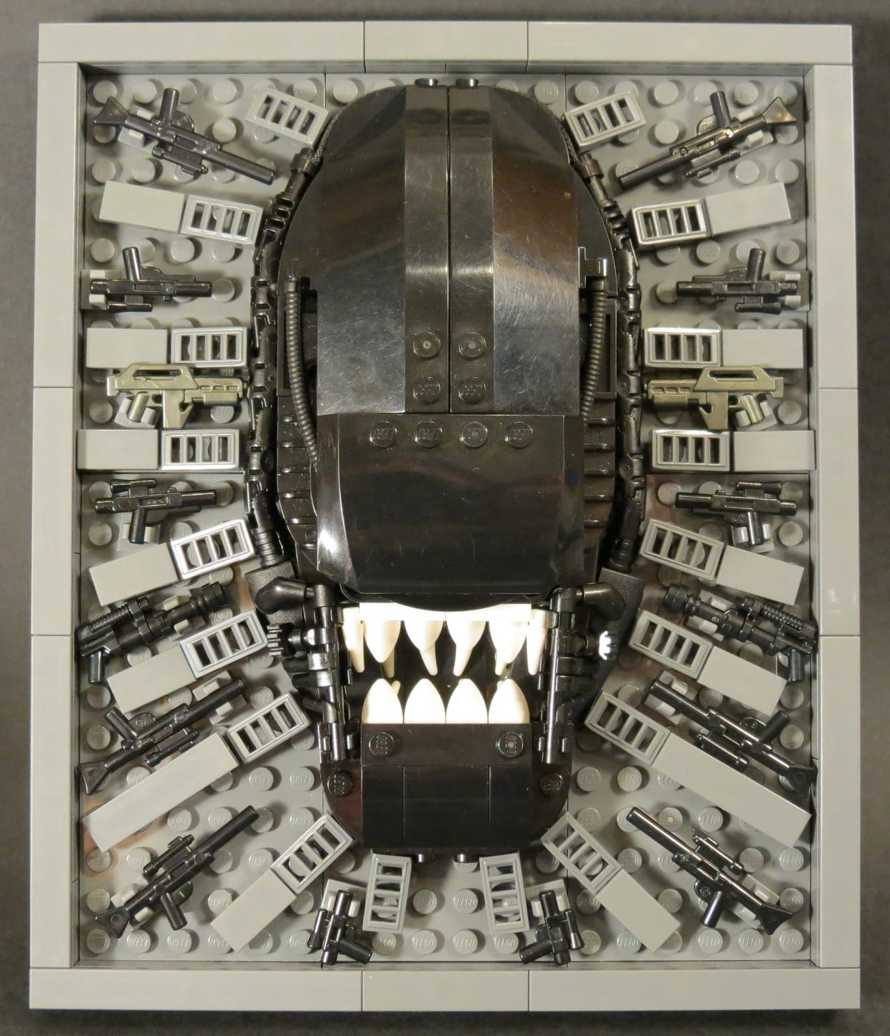 Classic sci-fi aliens as LEGO head mounts