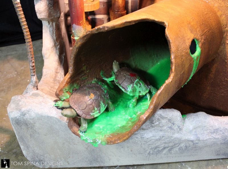 Superhero Week: Dude! Check out this Teenage Mutant Ninja Turtle desk!