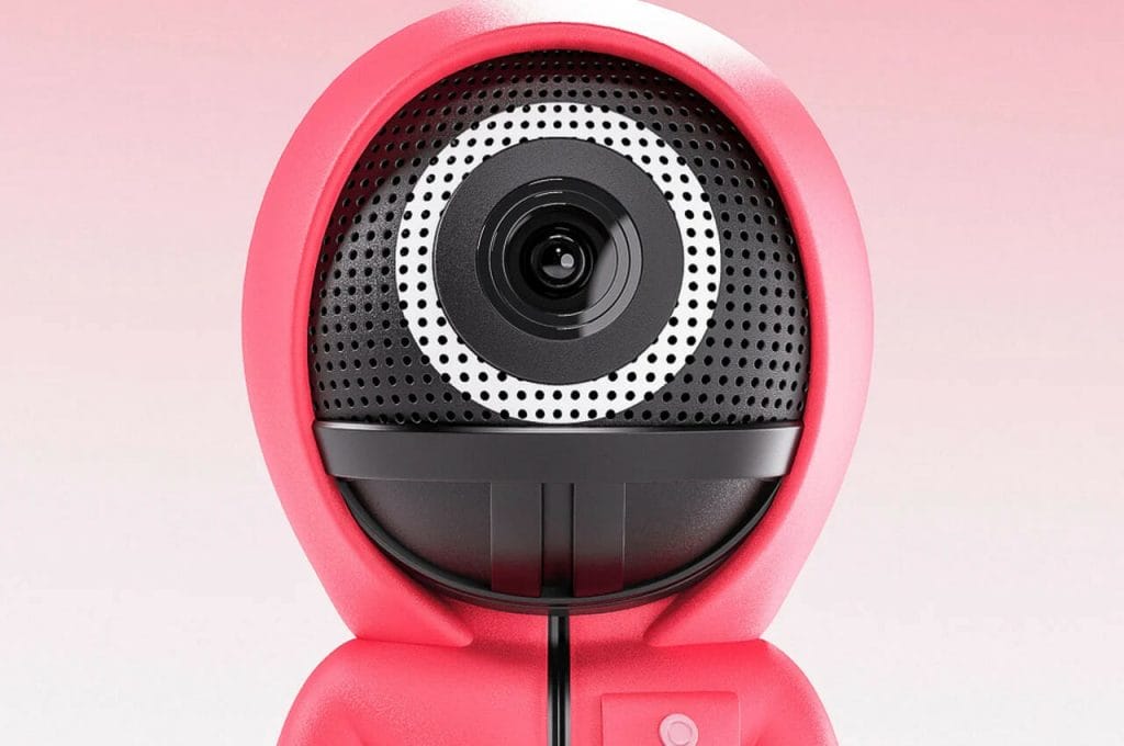 Squid Game security/webcams are creepily perfect