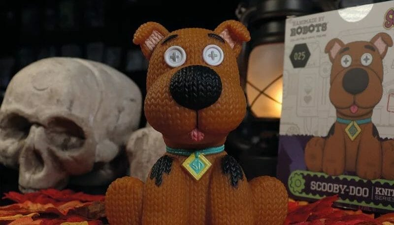 Handmade by Robots knitted figures roll up at Just Geek