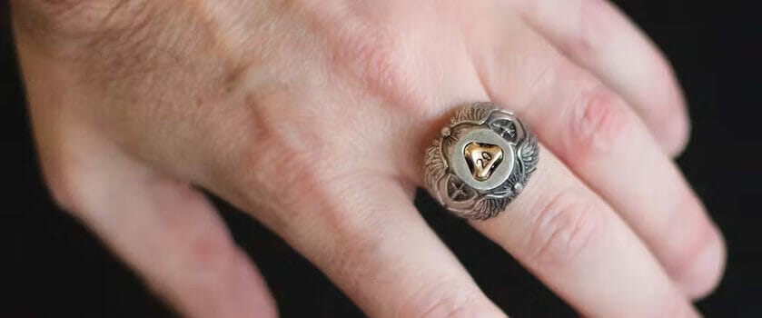 An exclusive look at the French luxury of the gold-plated D20 Mage Ring