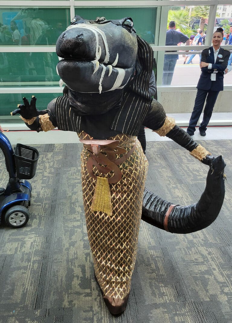 12 Wonderfully Unique Cosplays Spotted at the 2023 SDCC