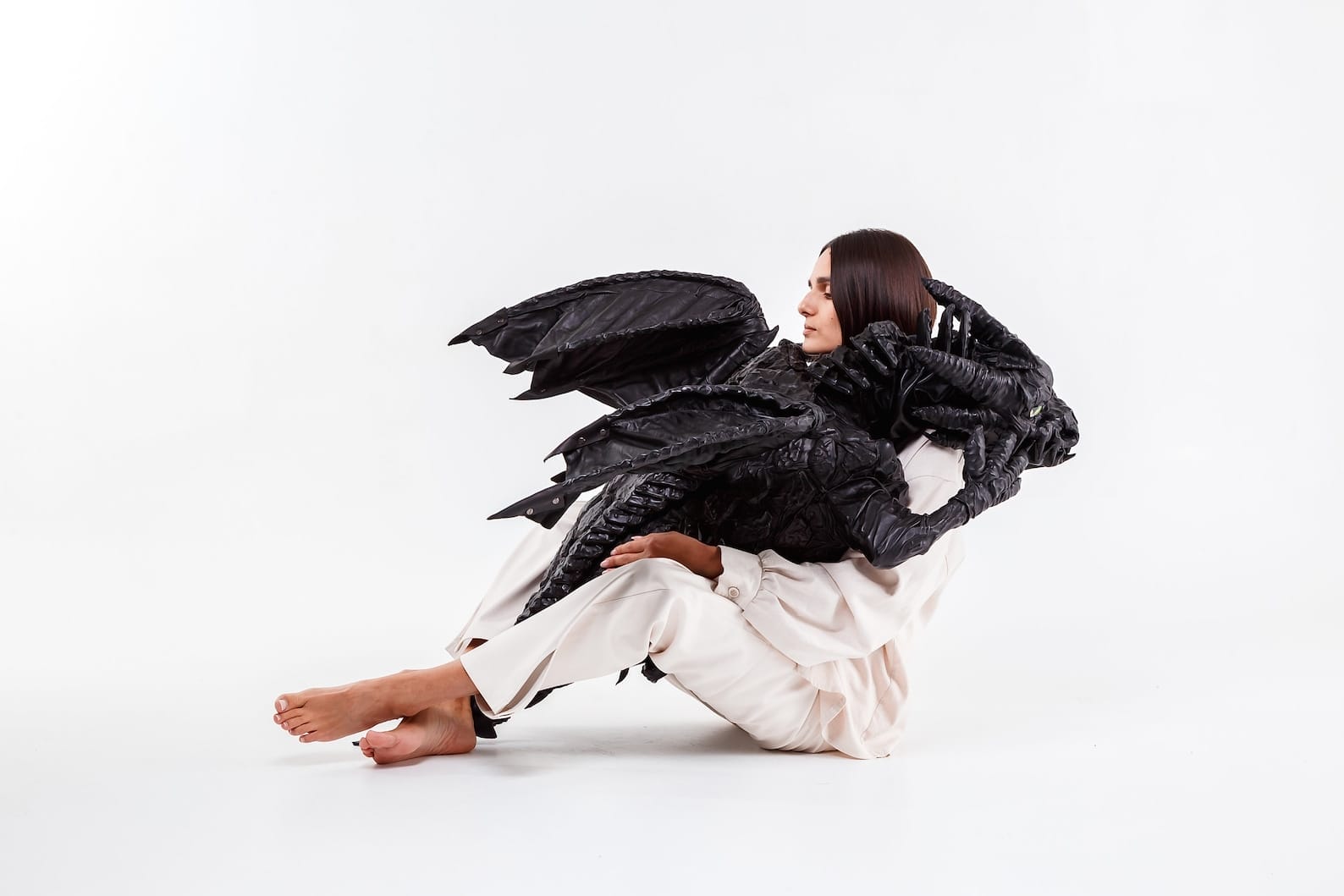 This dragon bag is the coolest thing you'll see today