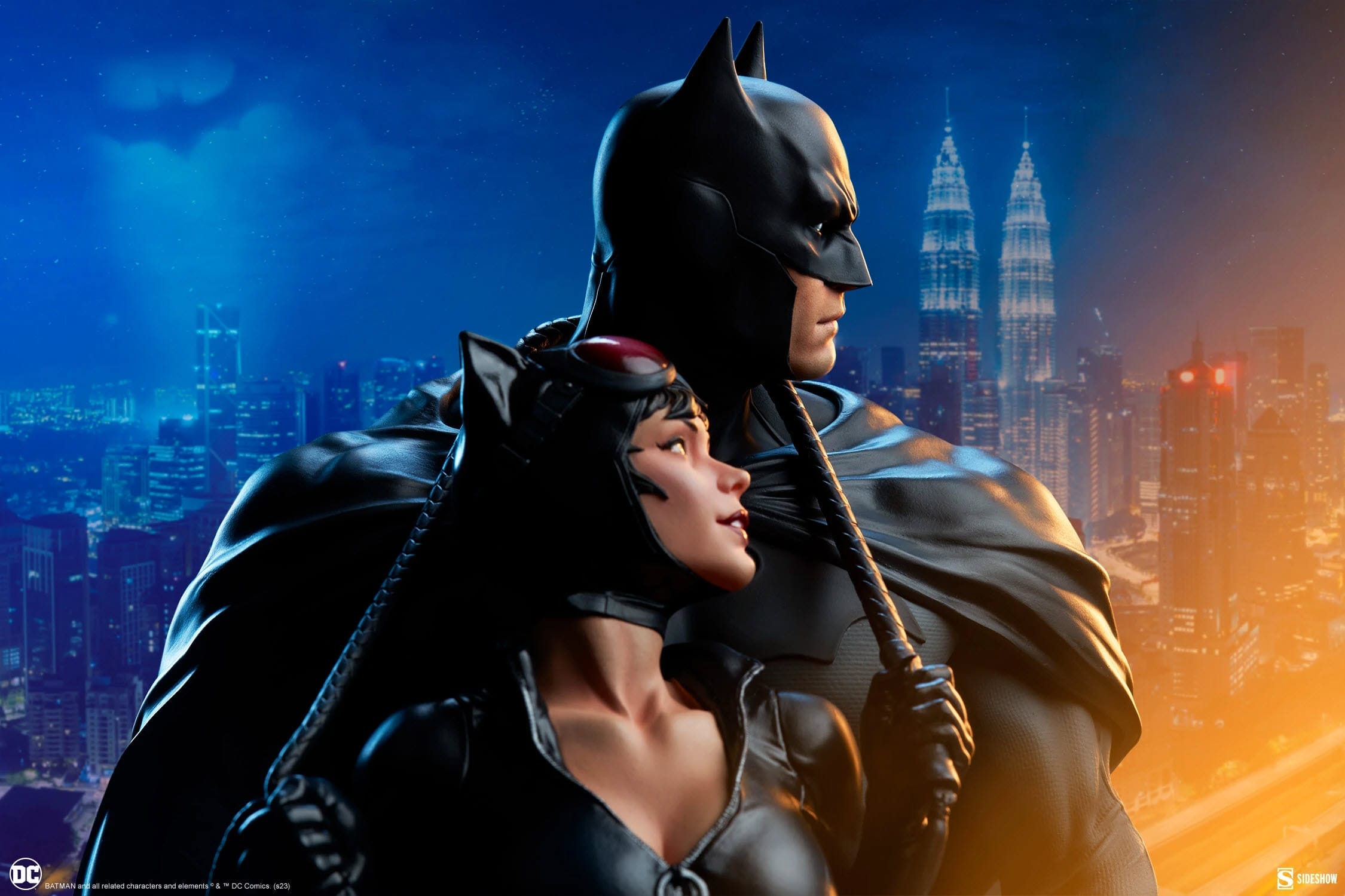 Superhero Week: Sideshow's Batman and Catwoman go on pre-order