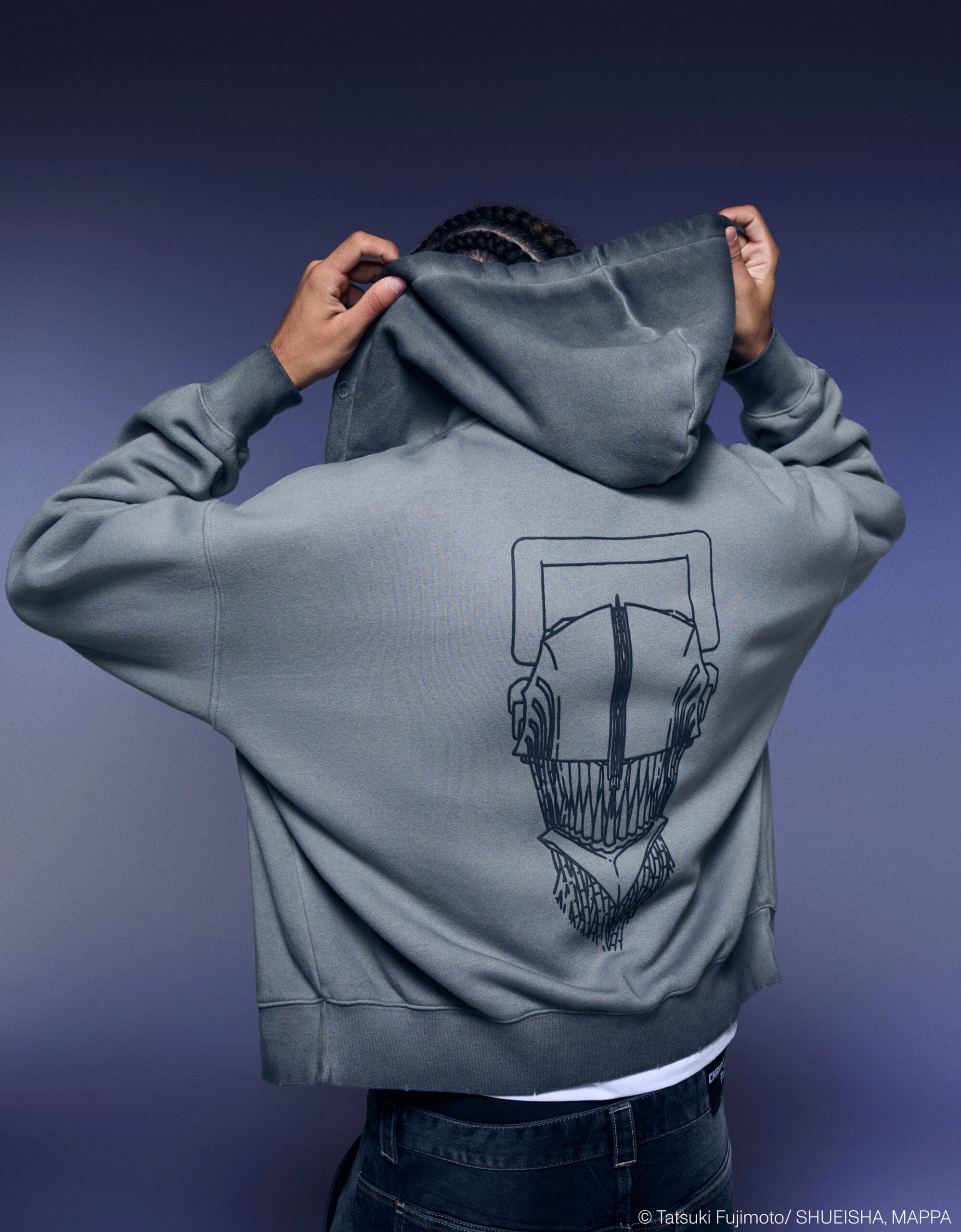 Chainsaw Man and Frieren get fashion lines through Crunchyroll's ...