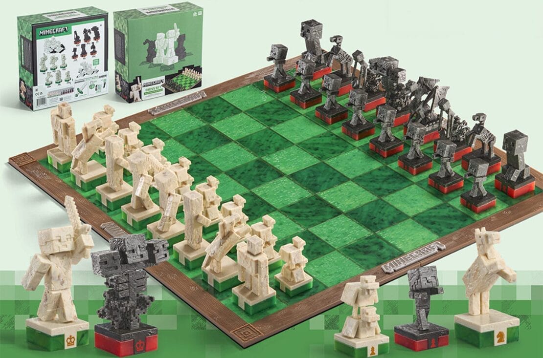 Geek Native reviews the official Minecraft: Chess Set!