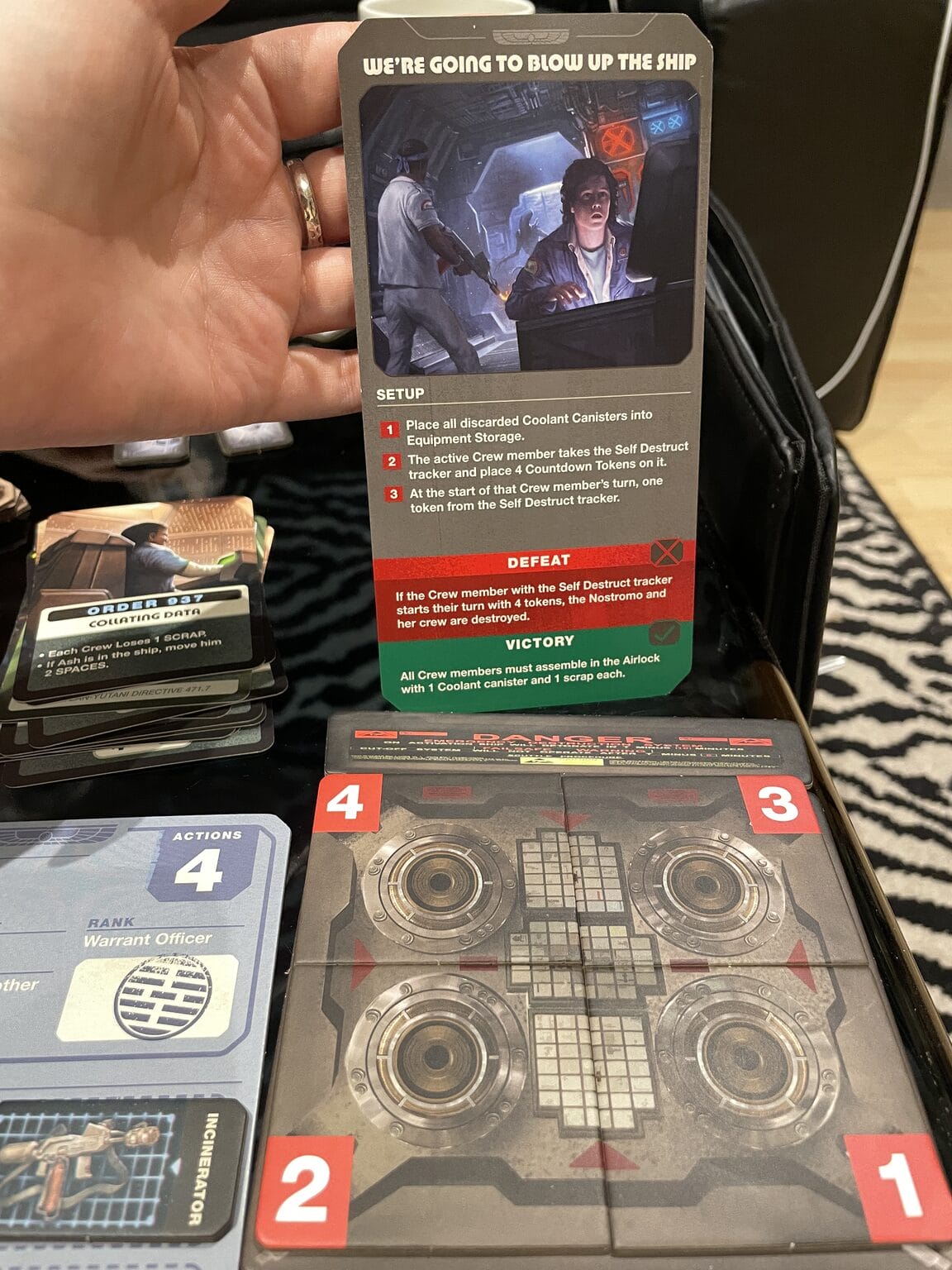 Geek Native reviews ALIEN: Fate of the Nostromo by Ravensburger