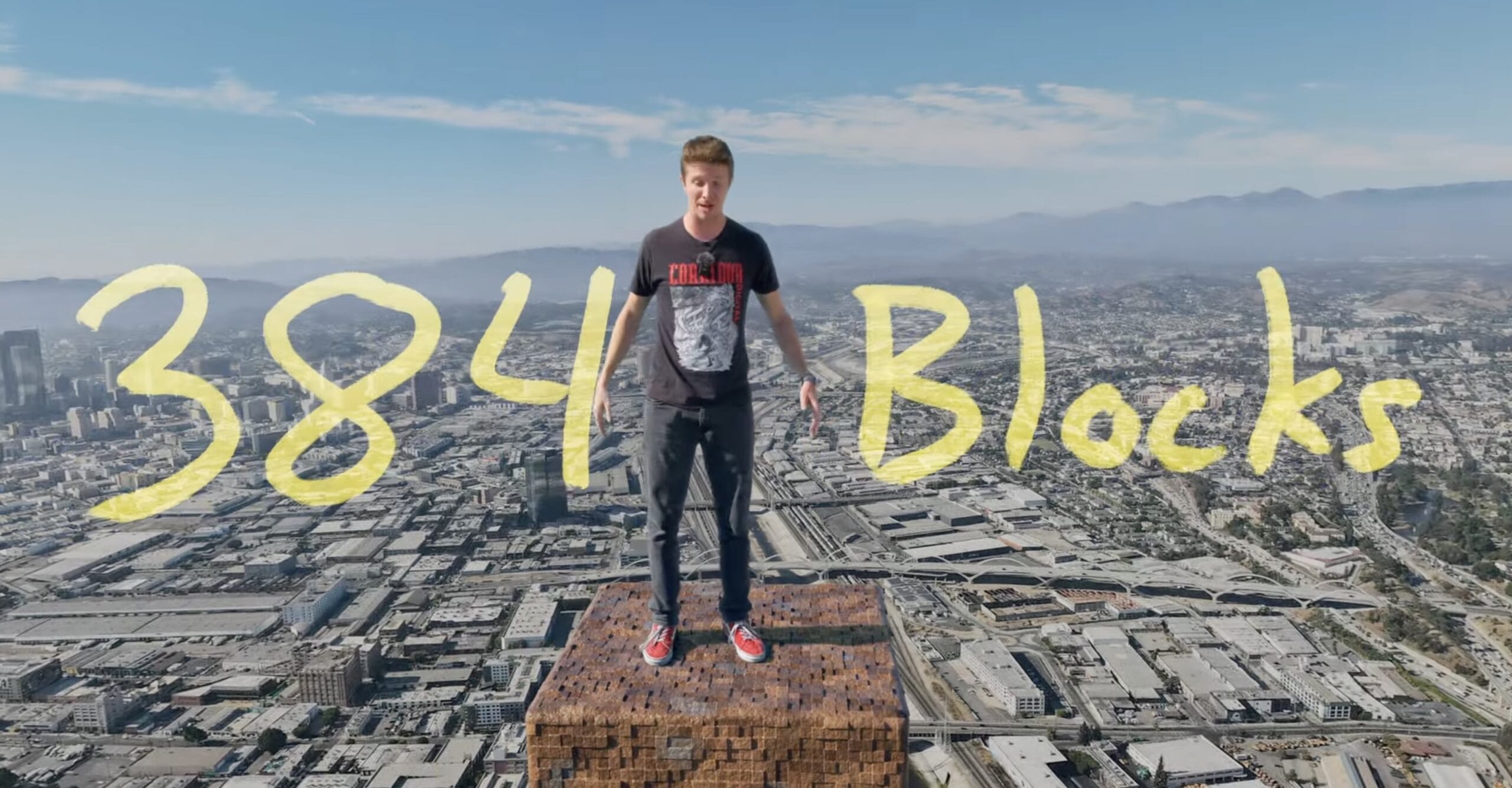 What's the true scale of Minecraft like in real-world terms? [Fun video ...